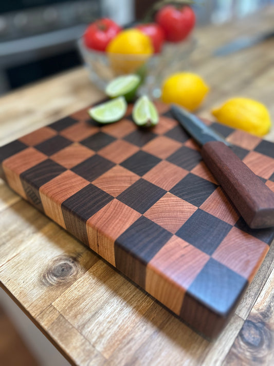Butcher blocks & Cutting boards – NonnasWoodShop